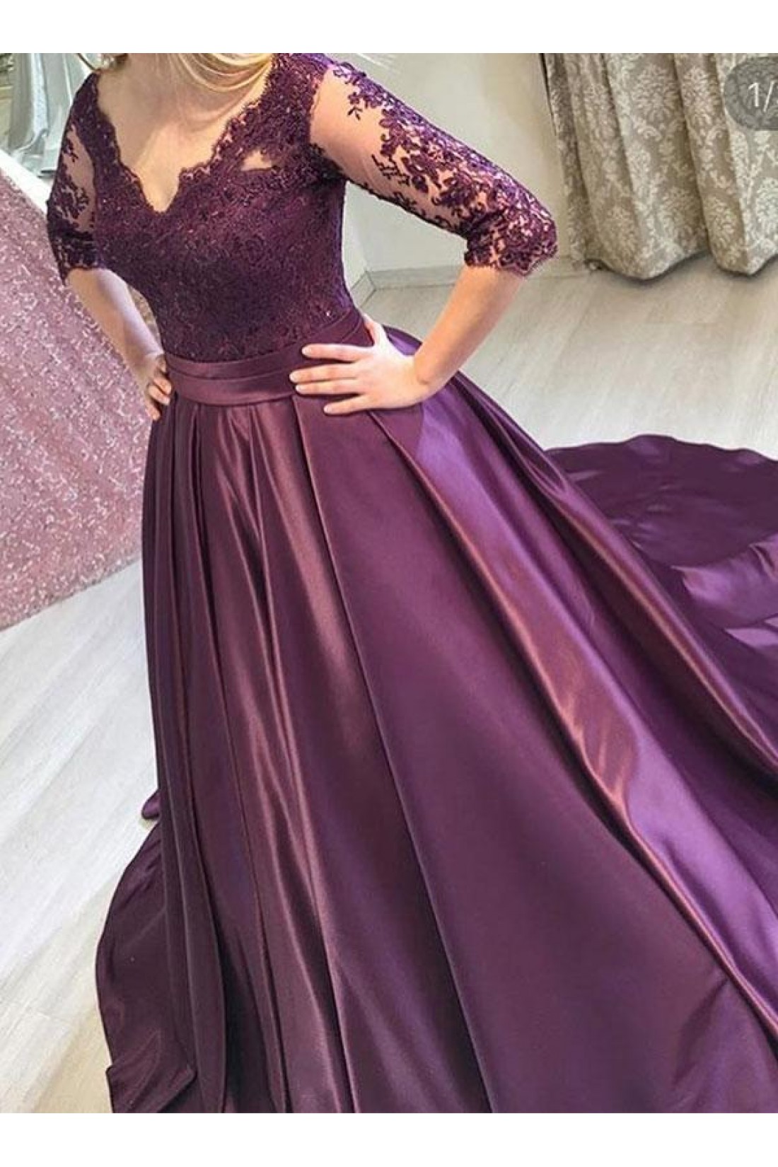 Ball Gown Lace V-Neck Long Prom Dresses Formal Evening Gowns 601821